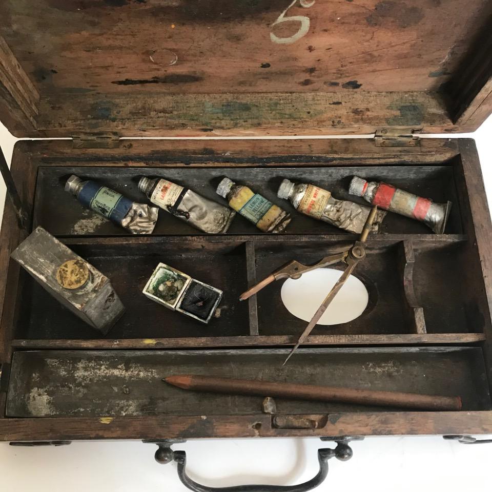 A RARE GEORGIAN ARTIST'S TRAVEL PAINT BOX, CIRCA 1800