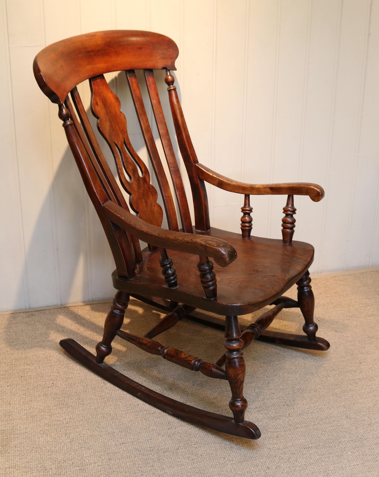 WORBOYS ANTIQUES & CLOCKS