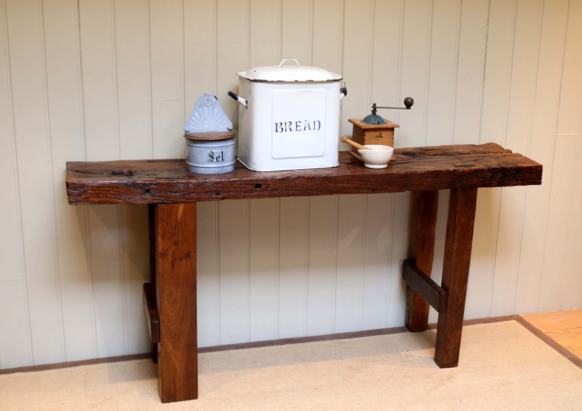 WORBOYS ANTIQUES & CLOCKS