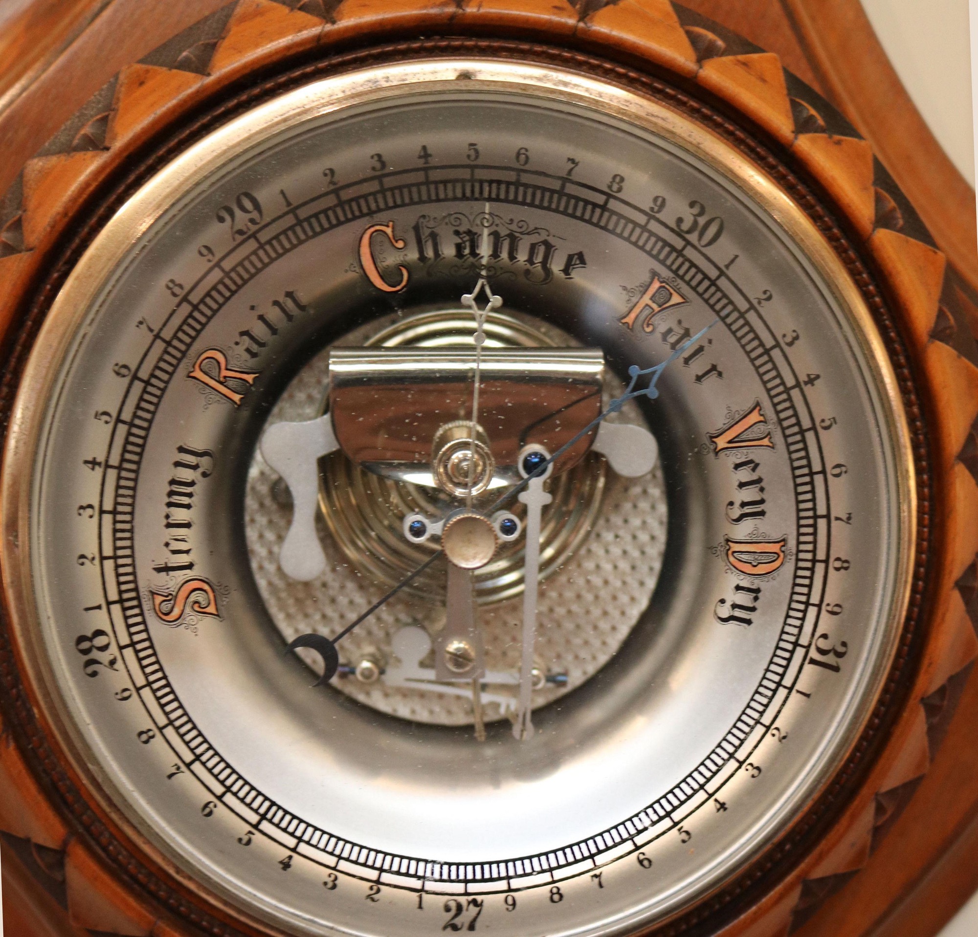 WORBOYS ANTIQUES & CLOCKS