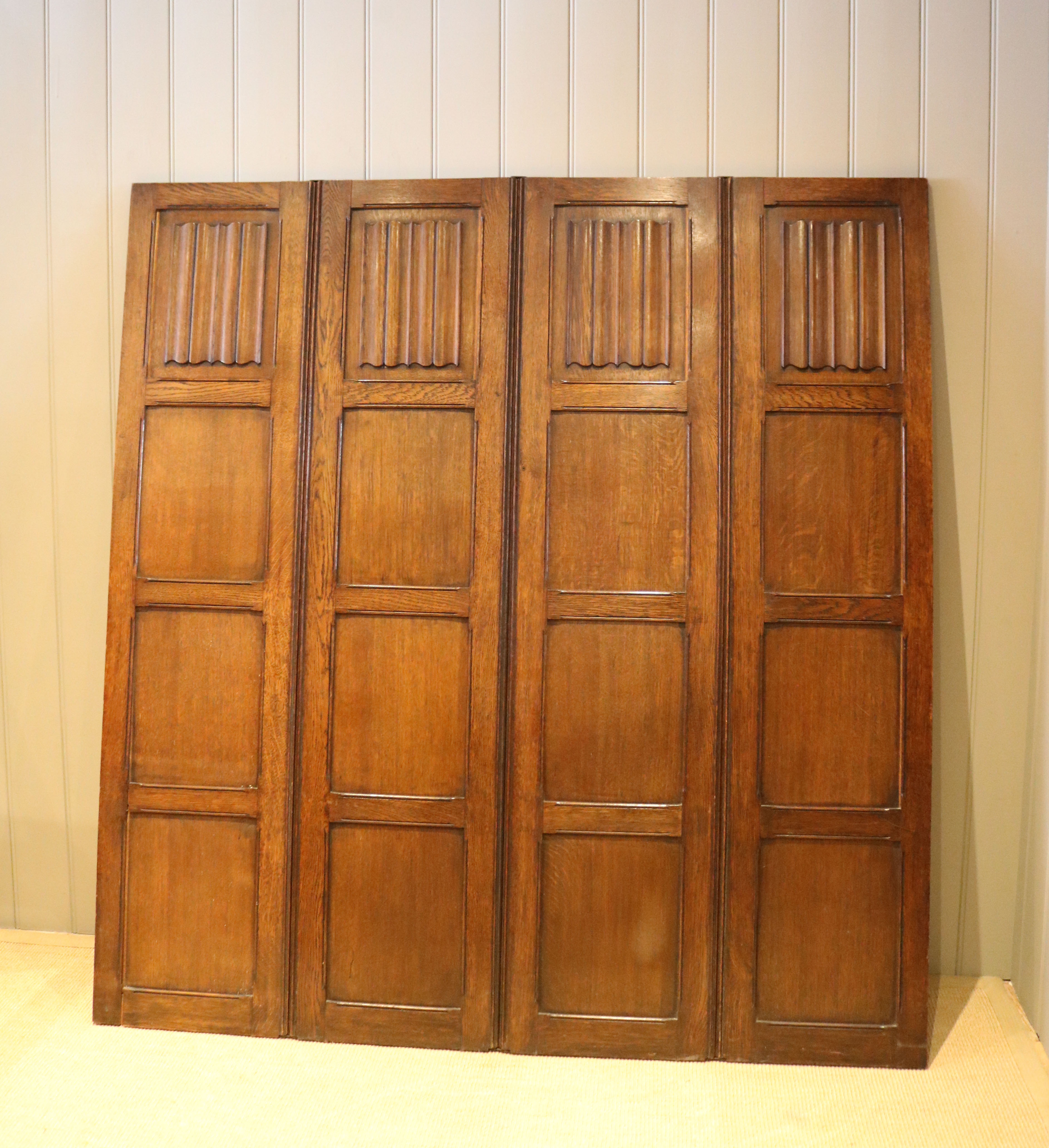 WORBOYS ANTIQUES & CLOCKS